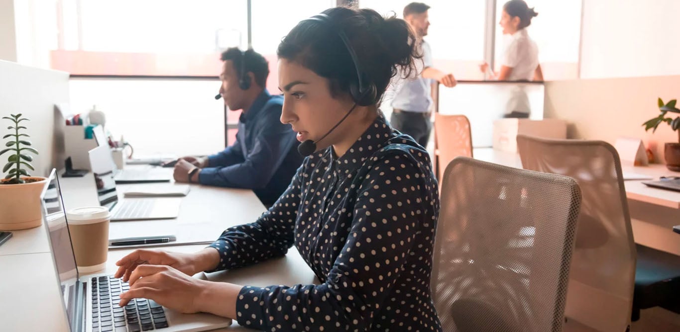 ¿Cómo contactar clientes por internet? Todo lo que debes saber